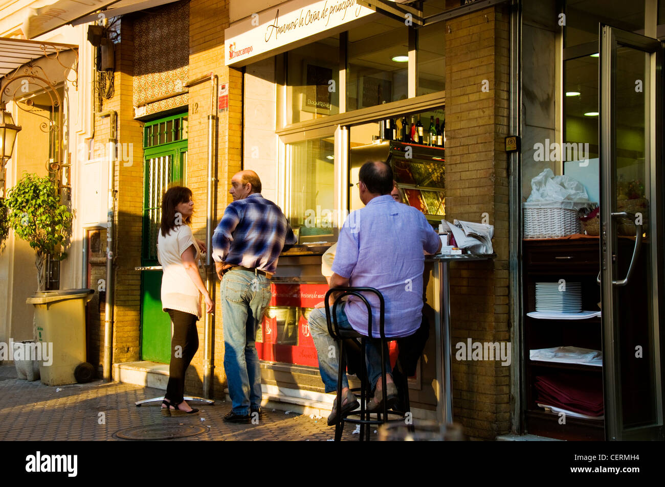 Men in street cafe hi-res stock photography and images - Alamy