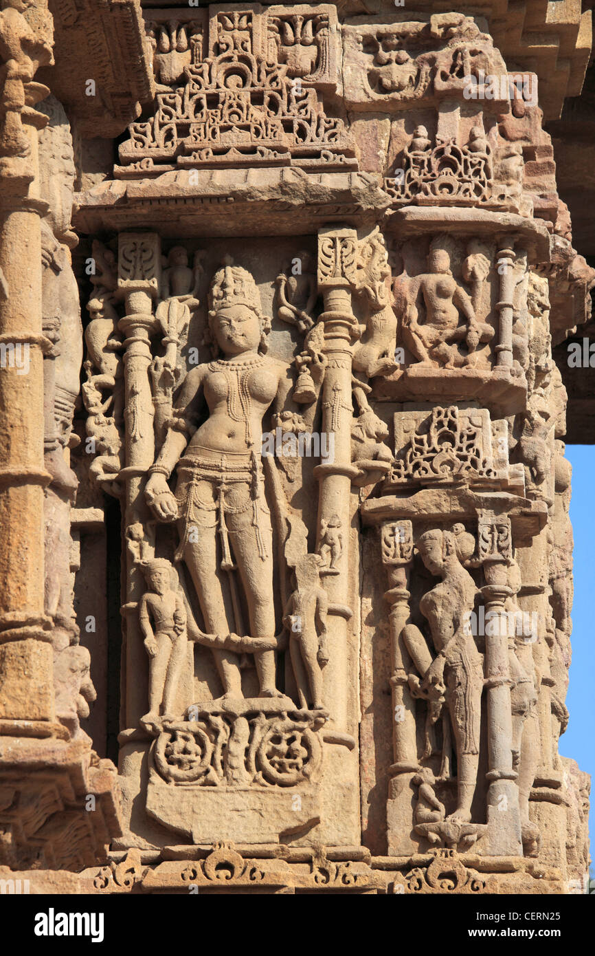 India, Gujarat, Modhera, Sun Temple, statues, stone carving, detail ...