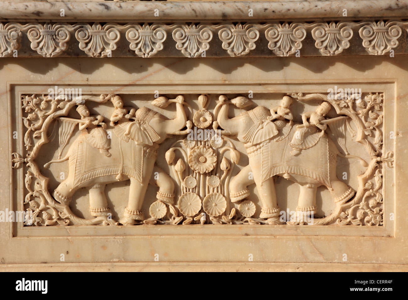 Jaipur rajasthan india stone carving hi-res stock photography and ...