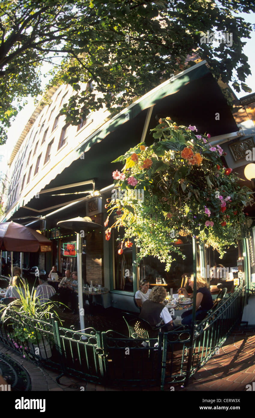 Gastown and vancouver and cafe hi-res stock photography and images - Alamy