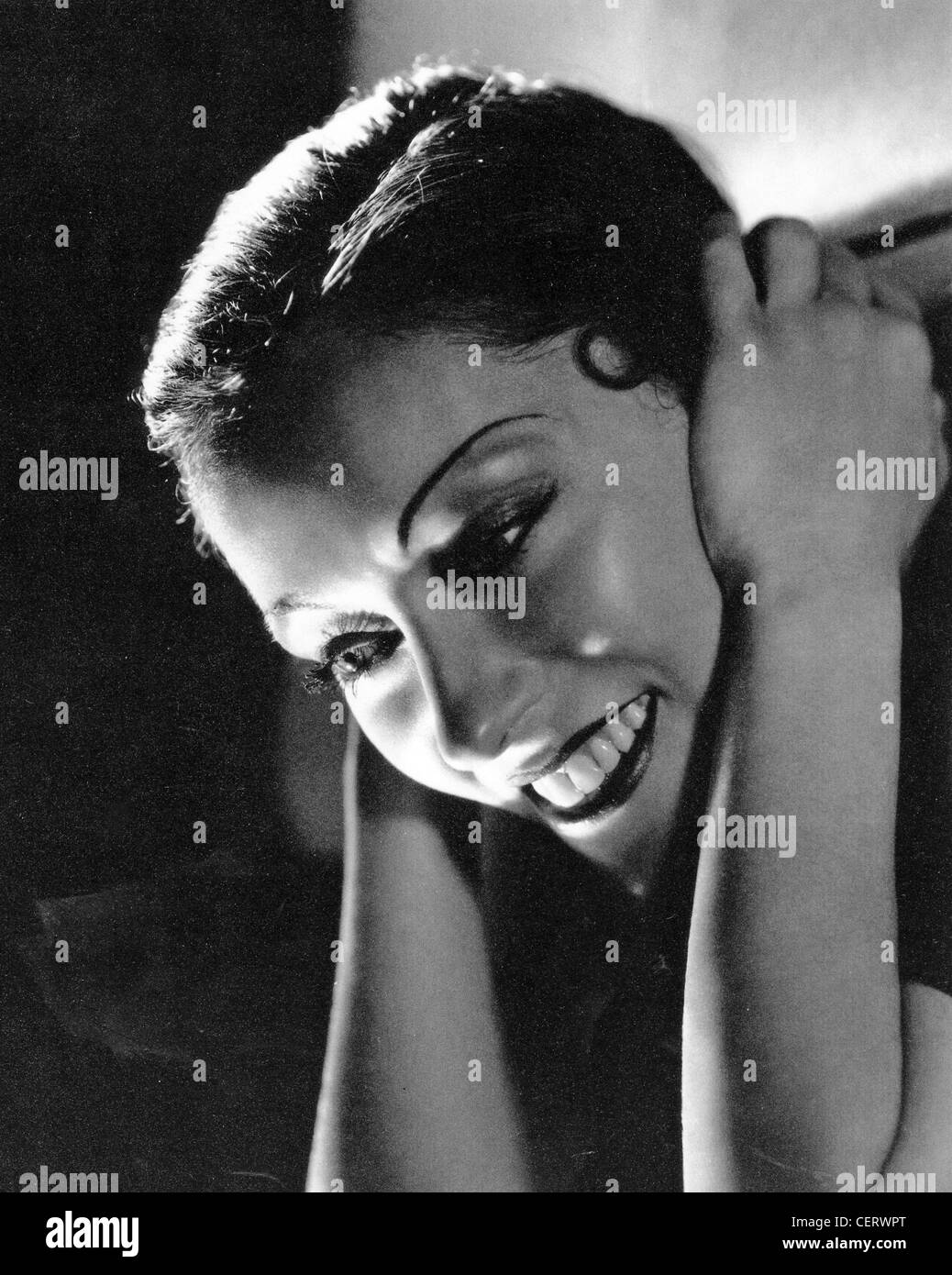 Gloria swanson us film actress hi-res stock photography and images - Alamy