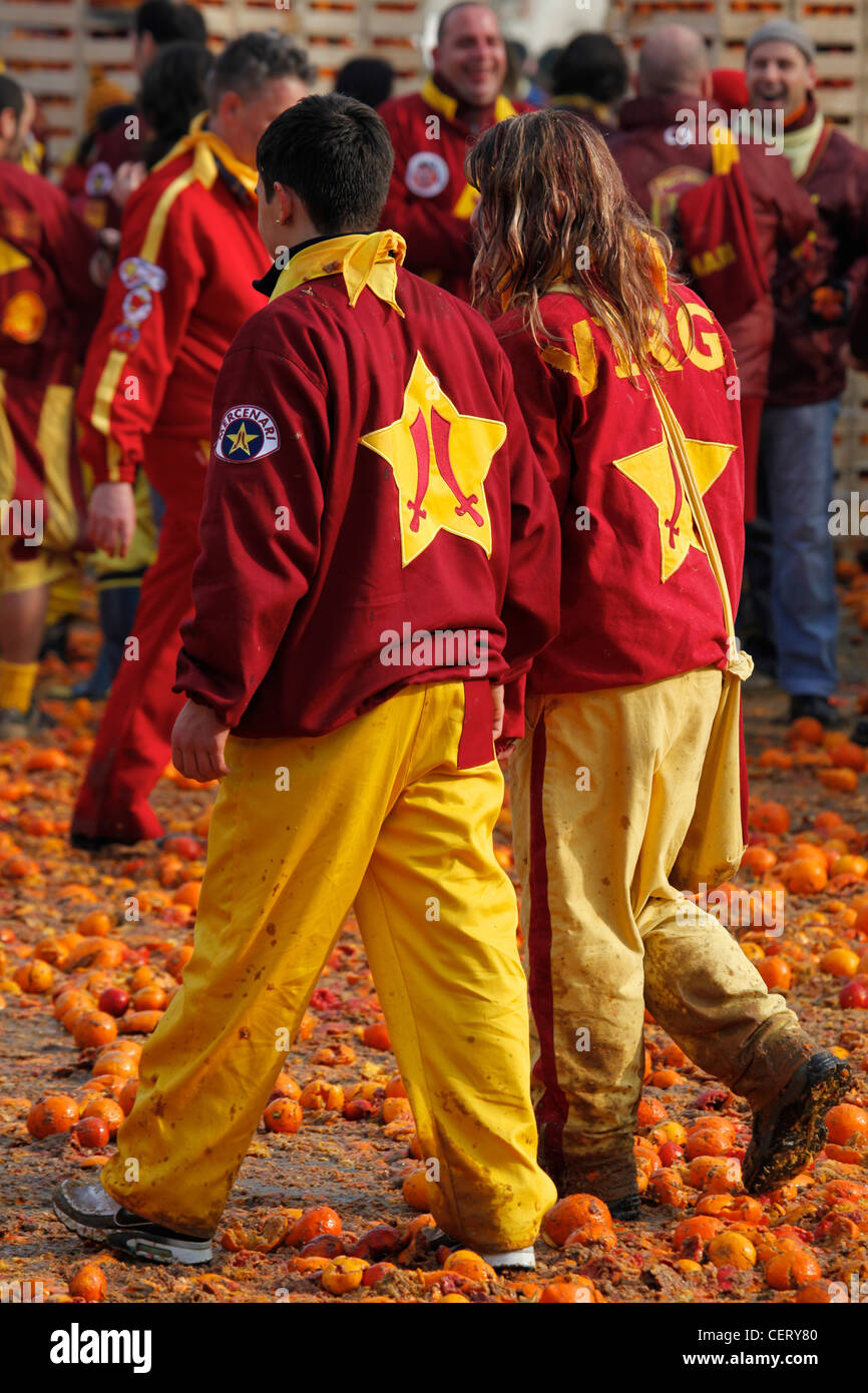 Battle Fruit High Resolution Stock Photography and Images - Alamy