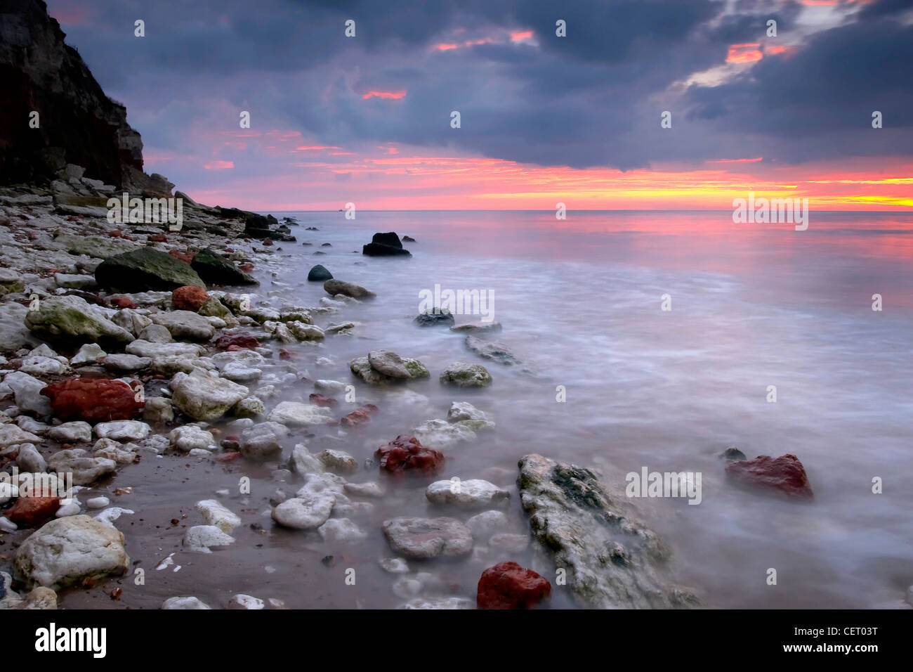 Hunstanton beach sunset on north hi-res stock photography and images ...