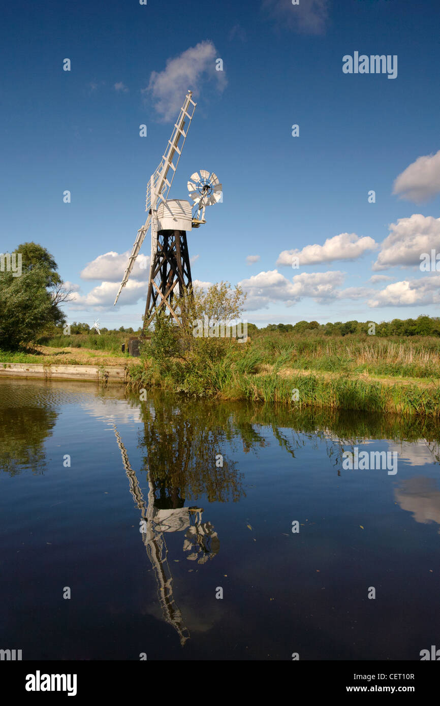 Open marshland and building hi-res stock photography and images - Alamy