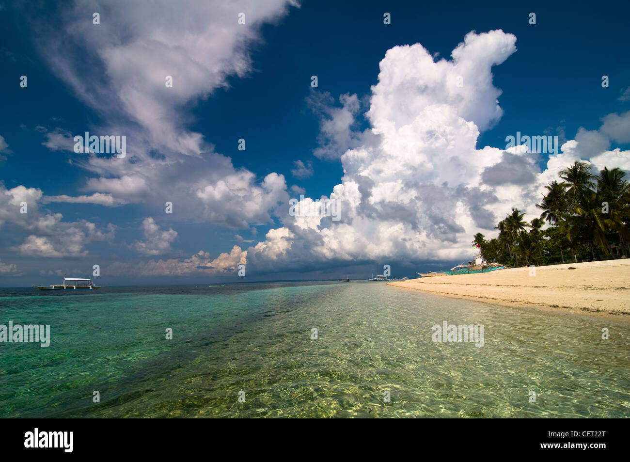 Beautiful turquoise water and white sand beaches in the Central Visayas ...