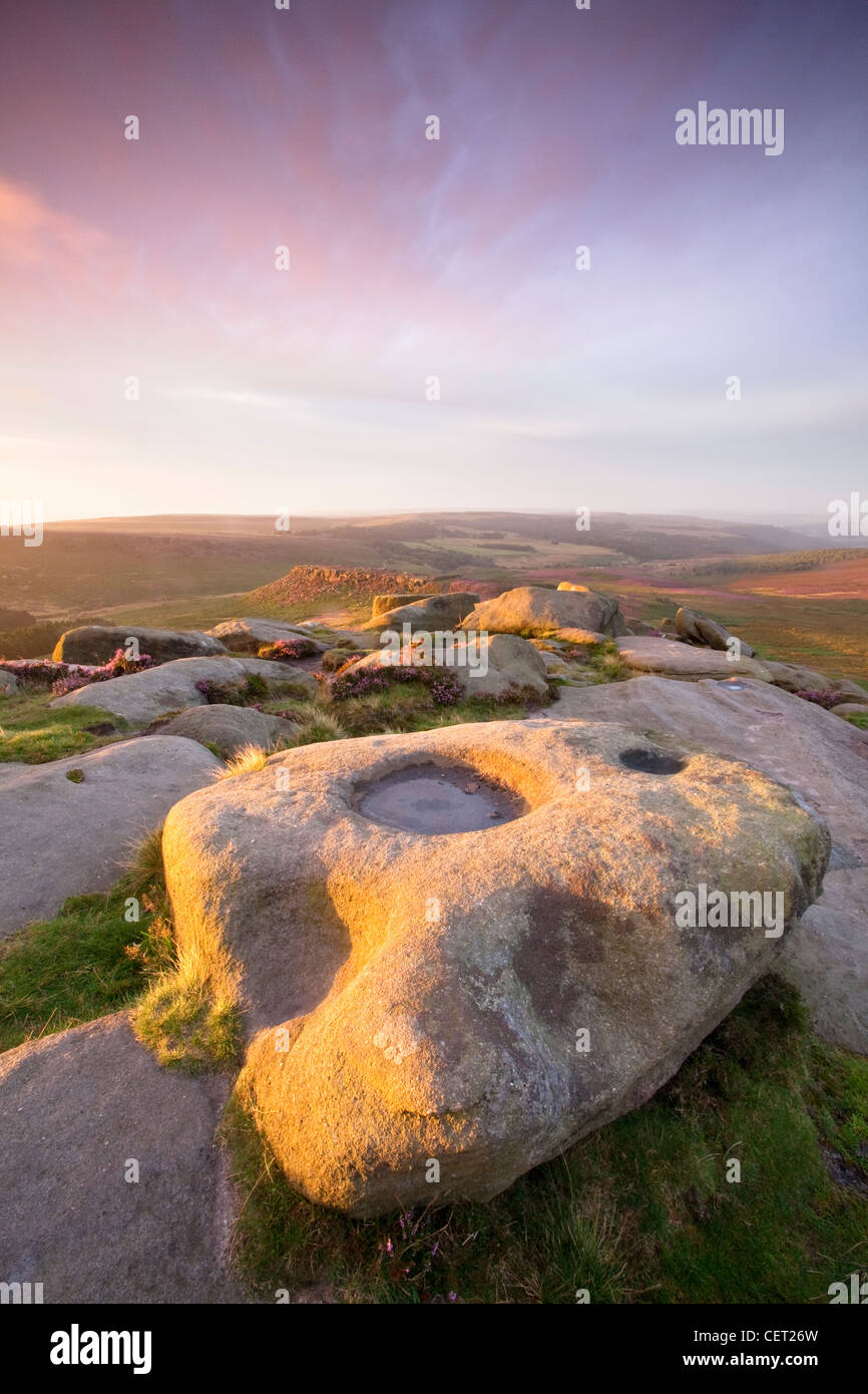 Higger Tor at first light on a summers morning in the Peak District ...