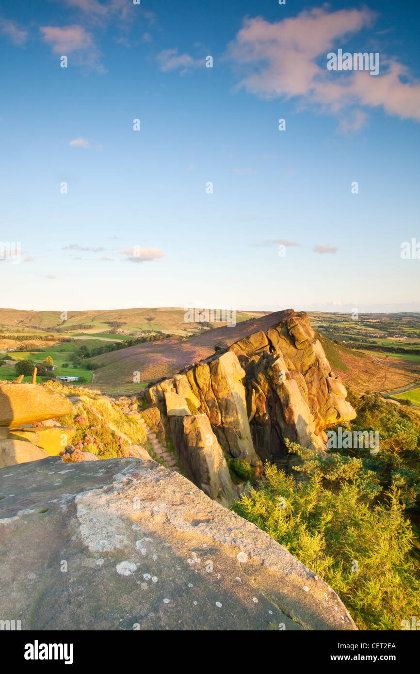 Carved rocks hi-res stock photography and images - Alamy