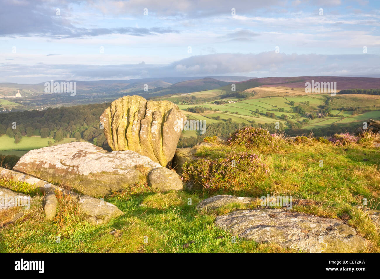 The Knuckle Stone on Carhead Rocks below Stanage Edge in the Peak ...