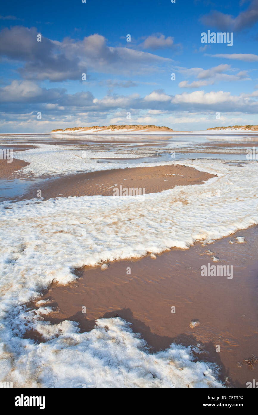 Incoming tide hi-res stock photography and images - Alamy