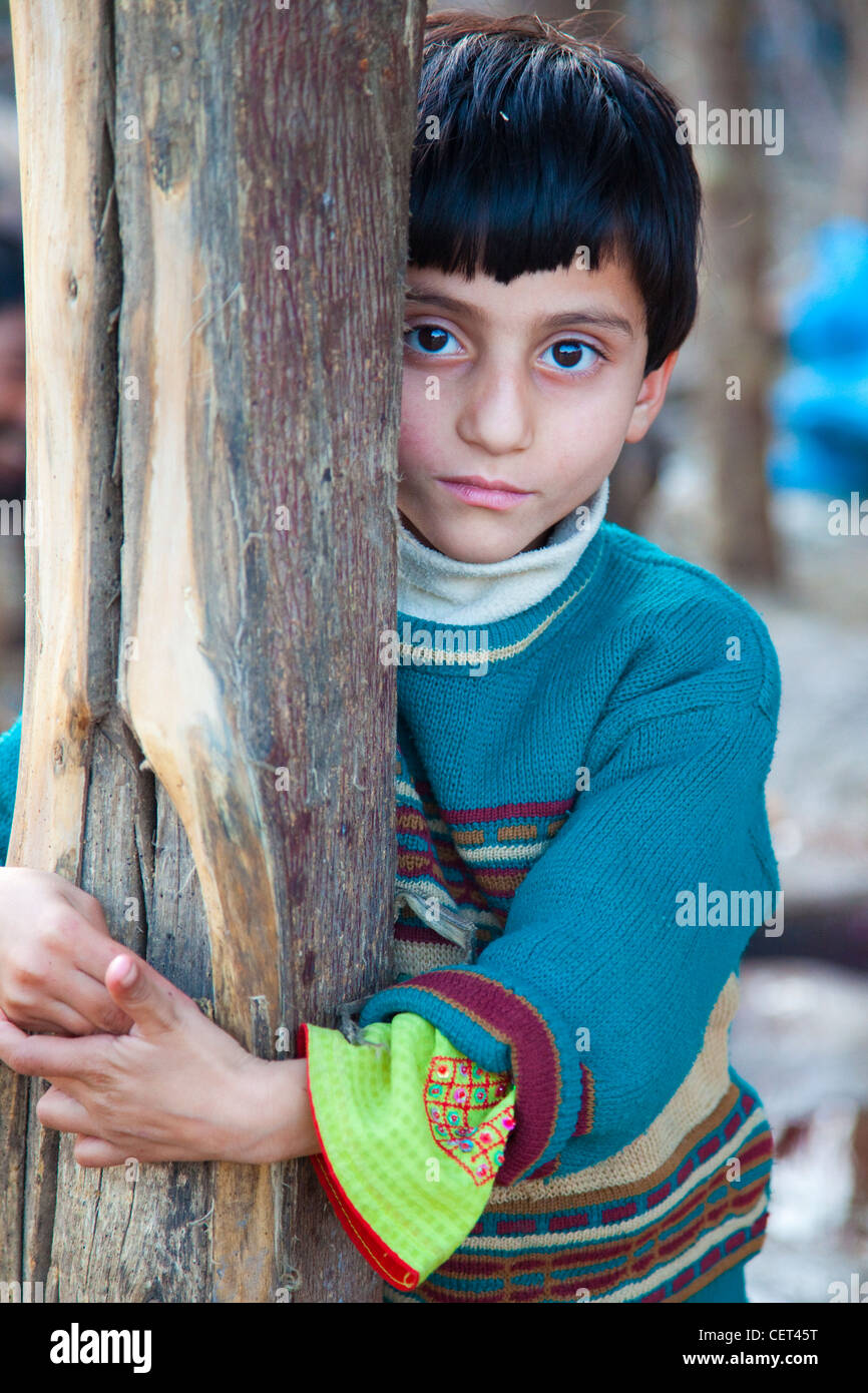 Pakistani boy in islamabad pakistan hi-res stock photography and images ...