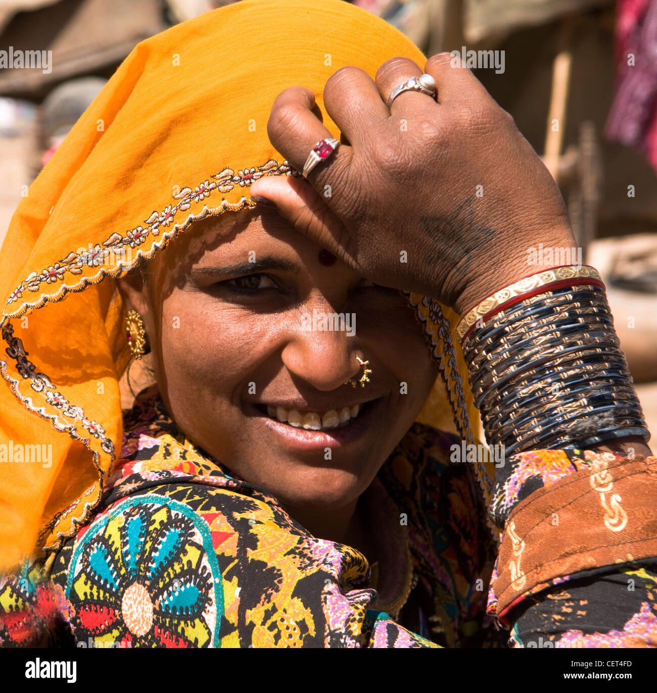 Portrait of a beautiful Rajasthani woman Stock Photo - Alamy