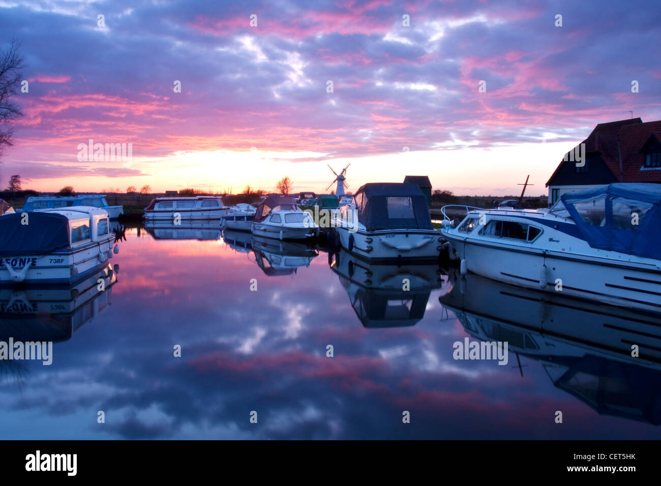 Sunset at Thurne on the Norfolk Broads Stock Photo - Alamy