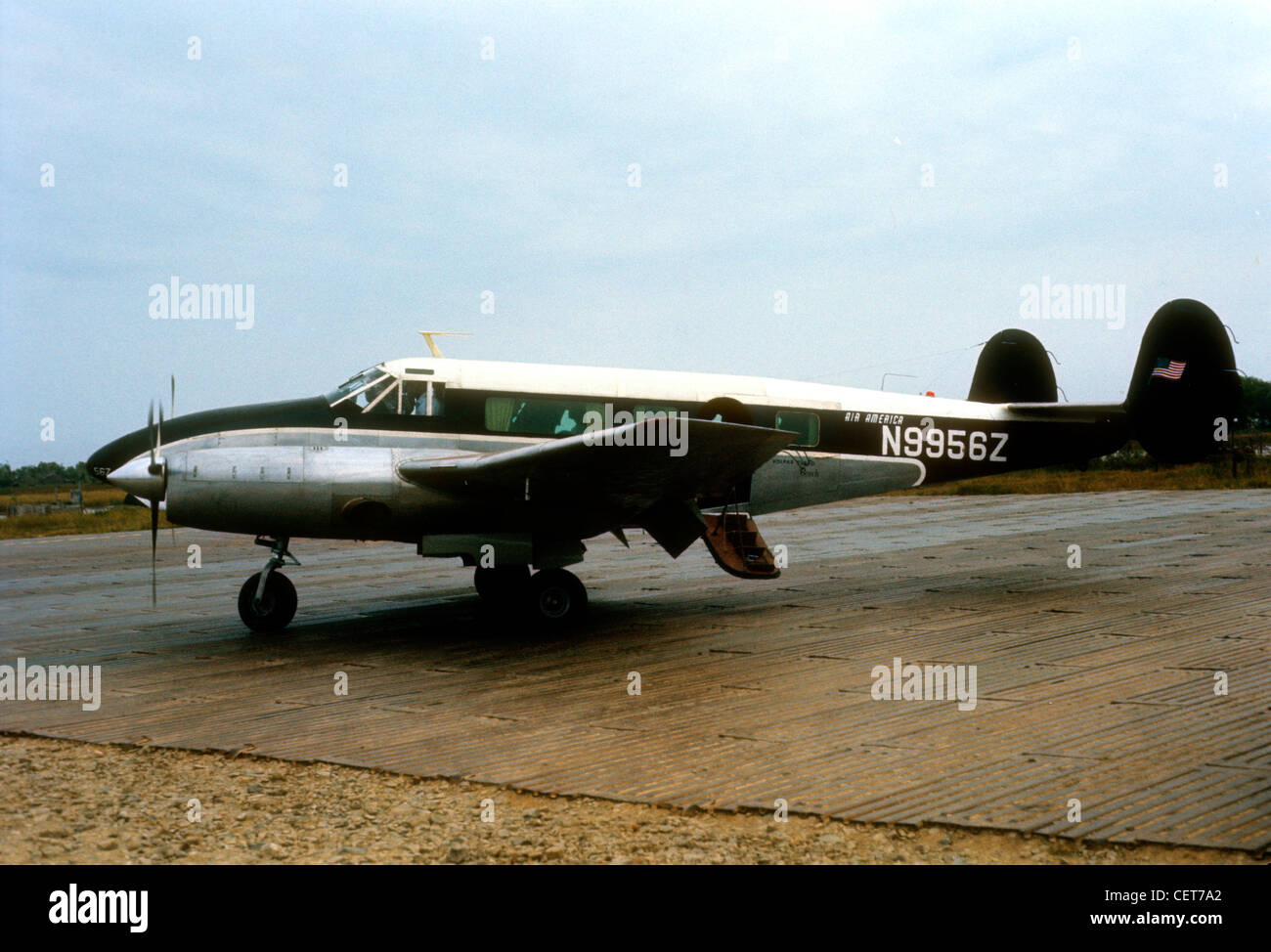 Cia airline hi-res stock photography and images - Alamy