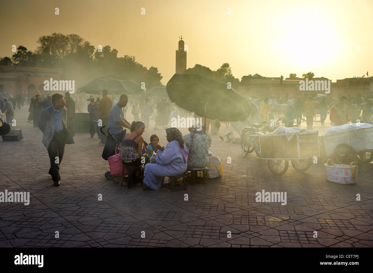 Smoke drifting across hi-res stock photography and images - Alamy