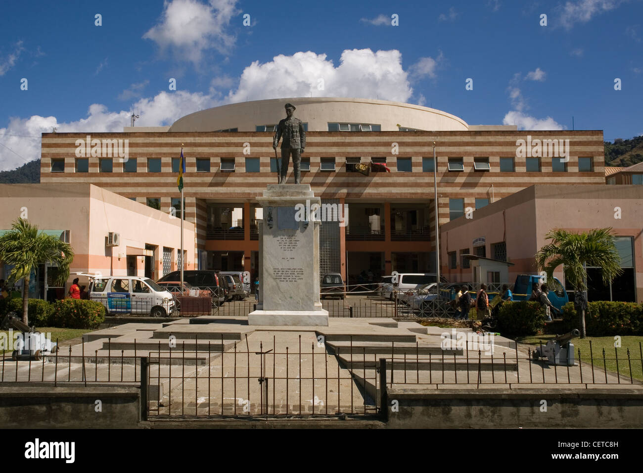 Caribbean St.Vincent, Kingstown, Main square, war memorial & market ...