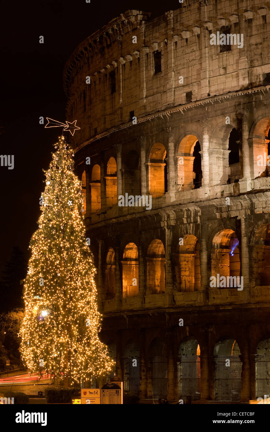 Christmas tree rome colosseum hi-res stock photography and images - Alamy