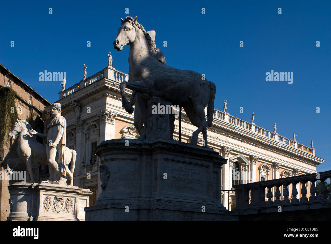 Dioscuri castore hi-res stock photography and images - Alamy