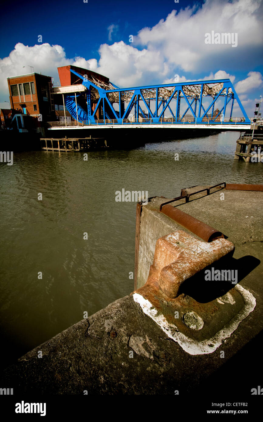 A view to the Drypool Bridge in Kingston Upon Hull Stock Photo - Alamy