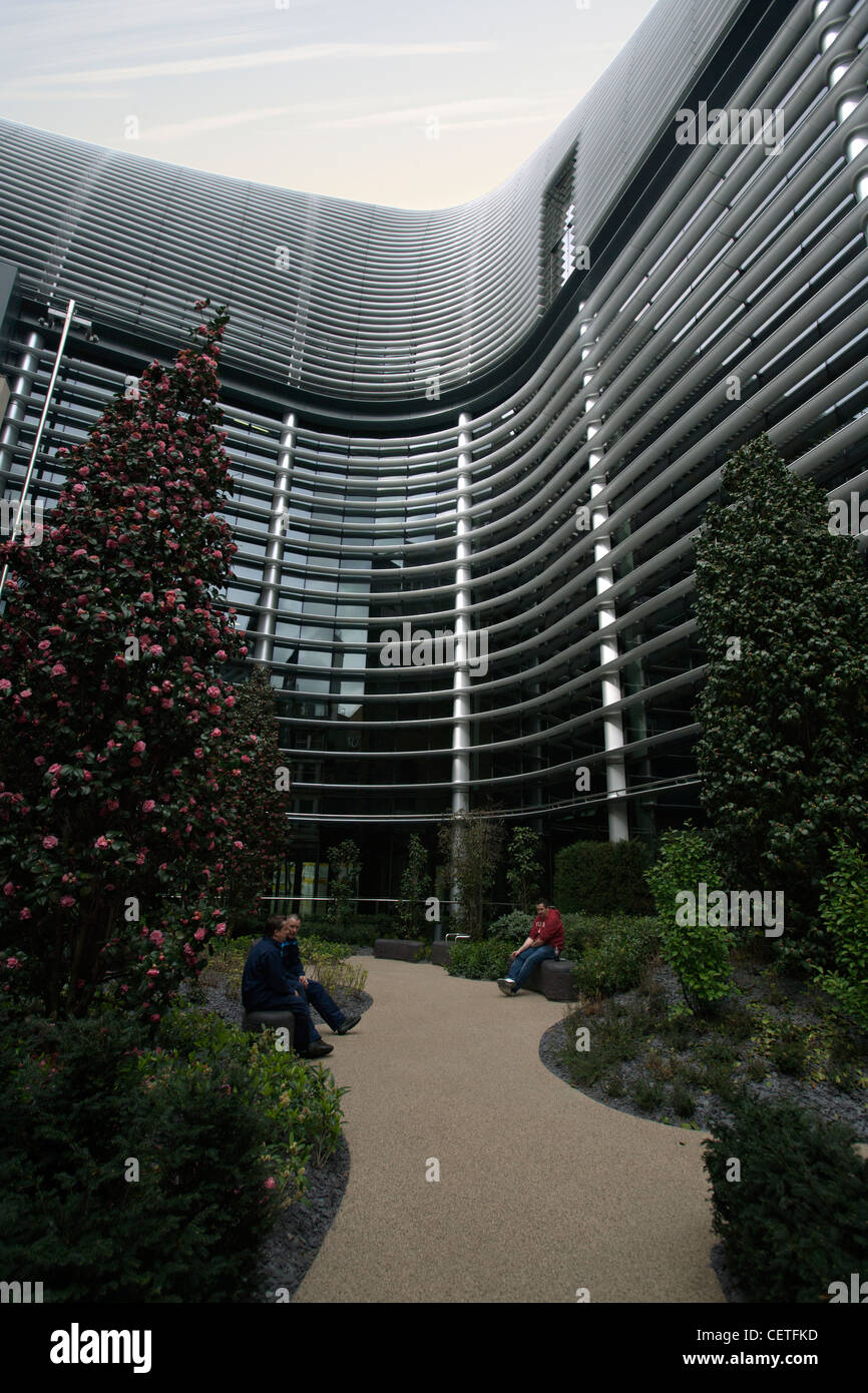 garden wallbrook building city of london Stock Photo - Alamy
