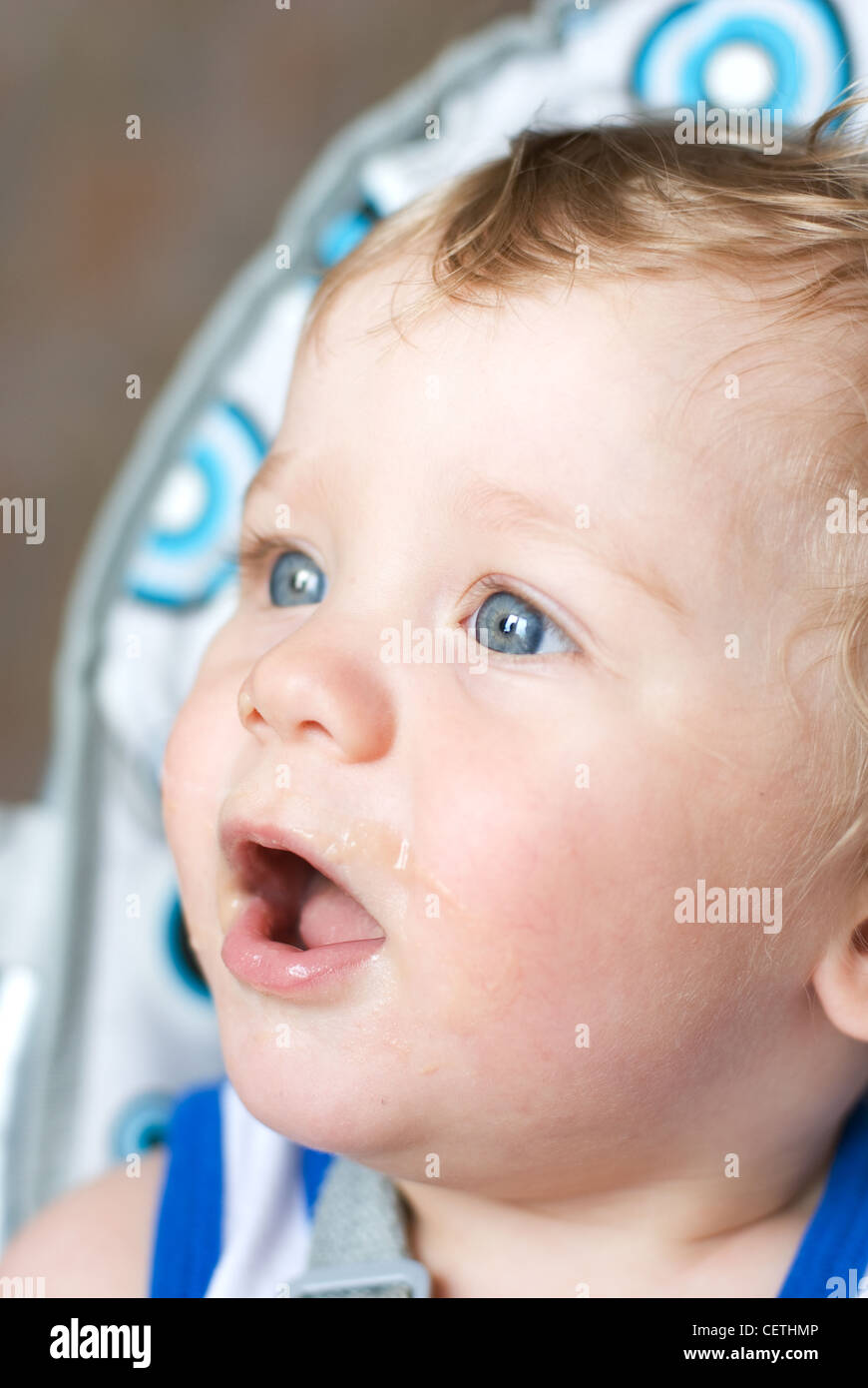Baby boy eating oatmeal hi-res stock photography and images - Alamy