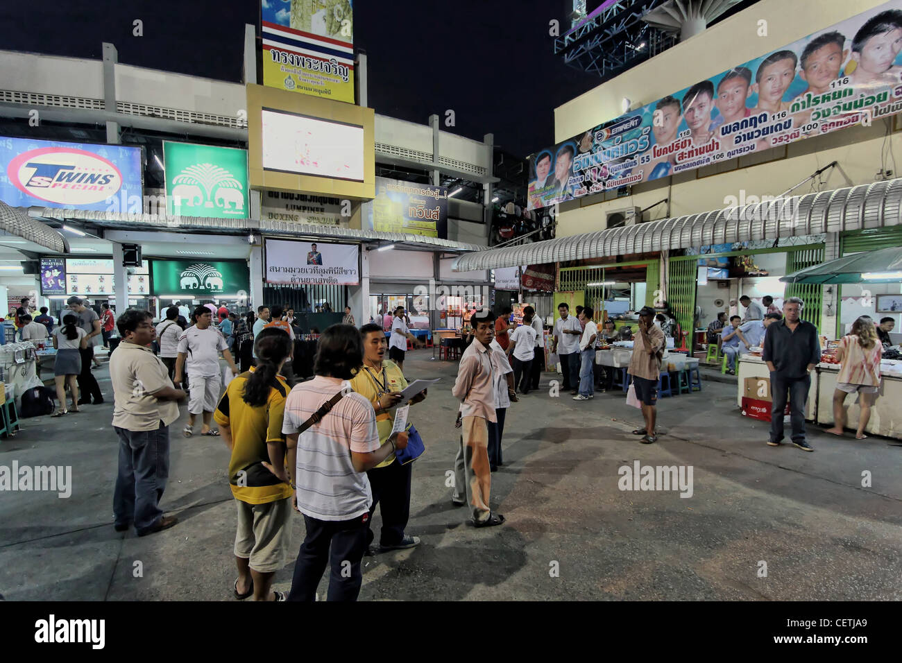 Lumpini Boxing Stadium, Bangkok, Thailand Stock Photo - Alamy