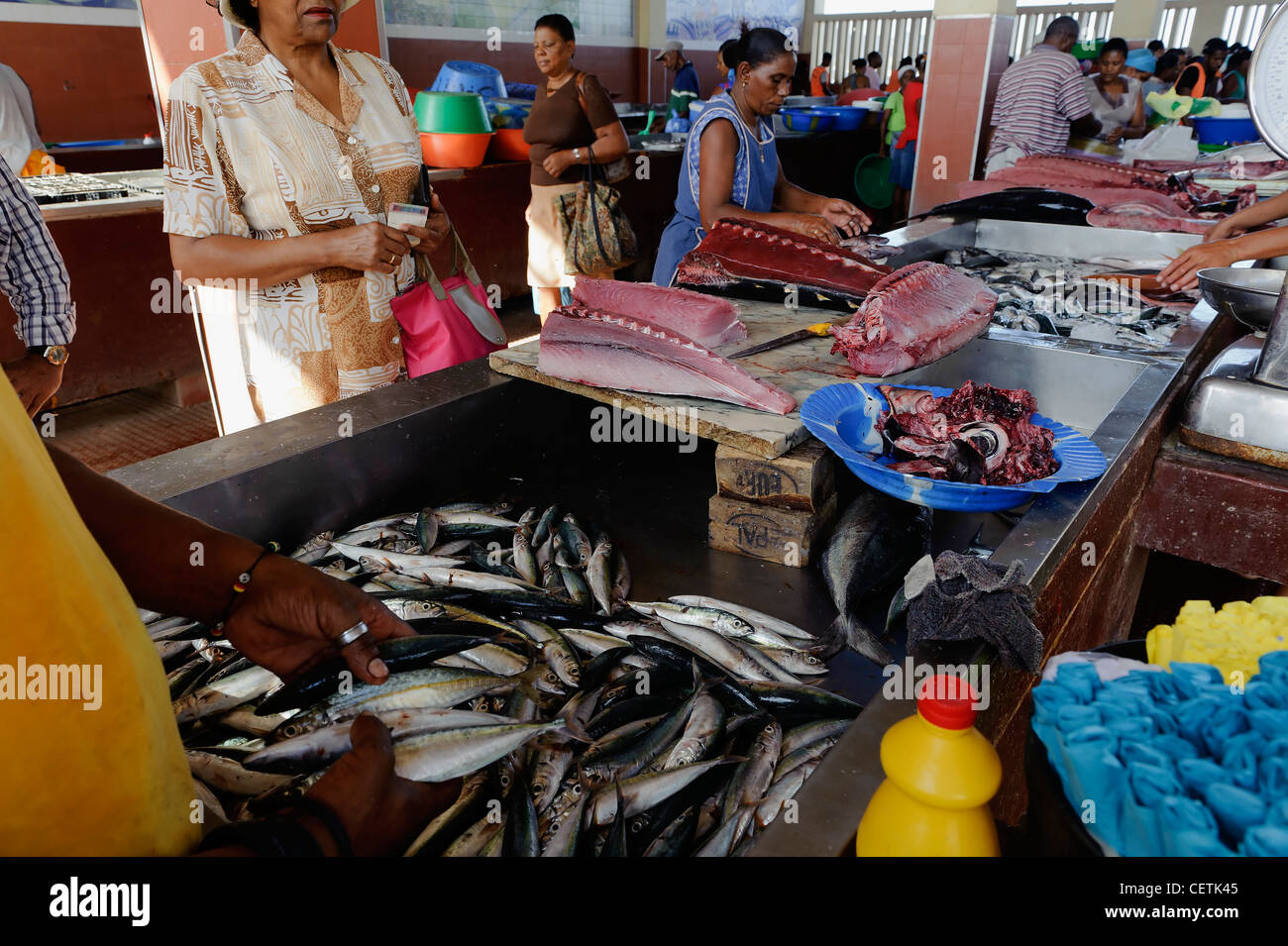 Cabo verde fish market hi-res stock photography and images - Alamy