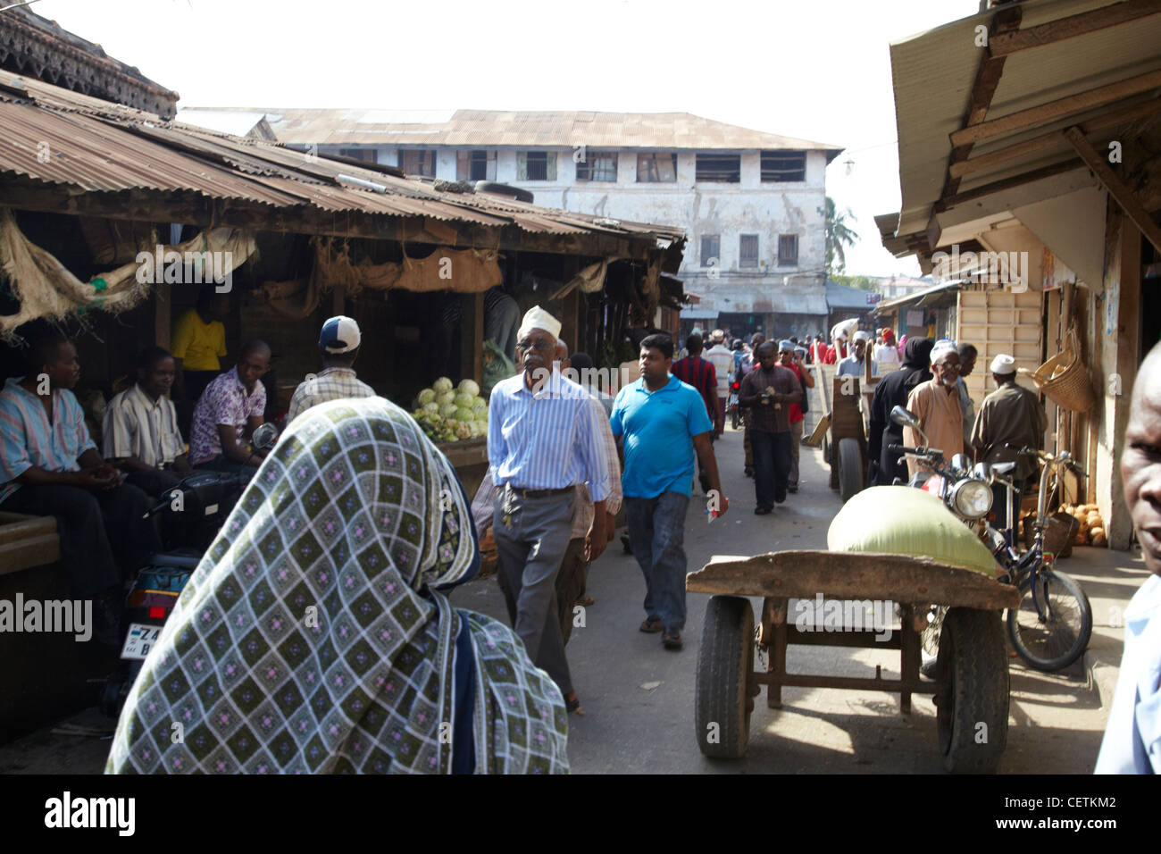 Zanzibar Stone Town market Stock Photo - Alamy