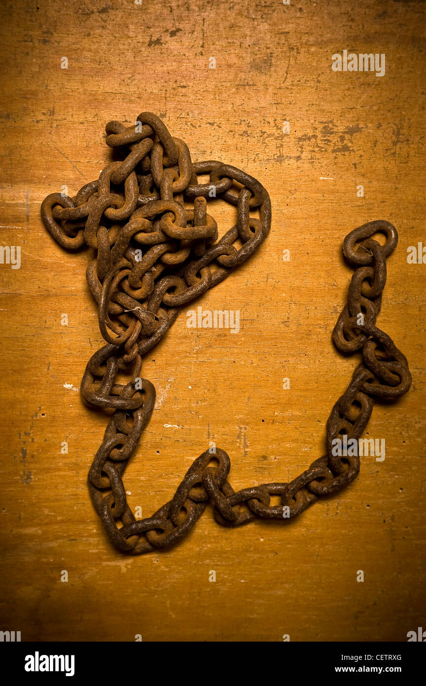old rusty chain Stock Photo - Alamy