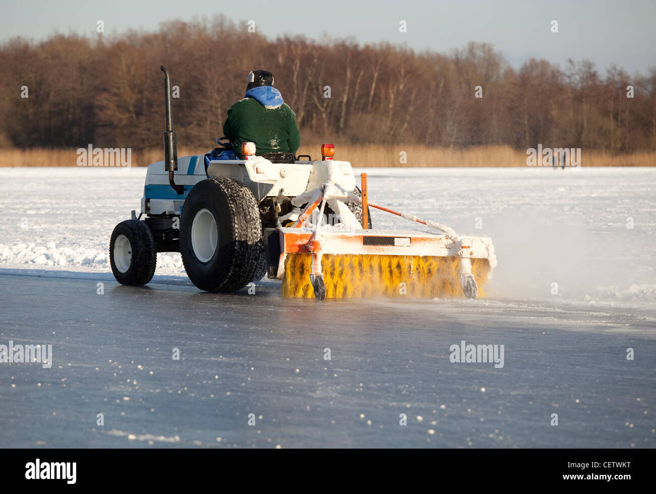 Stadium cleaning hi-res stock photography and images - Alamy