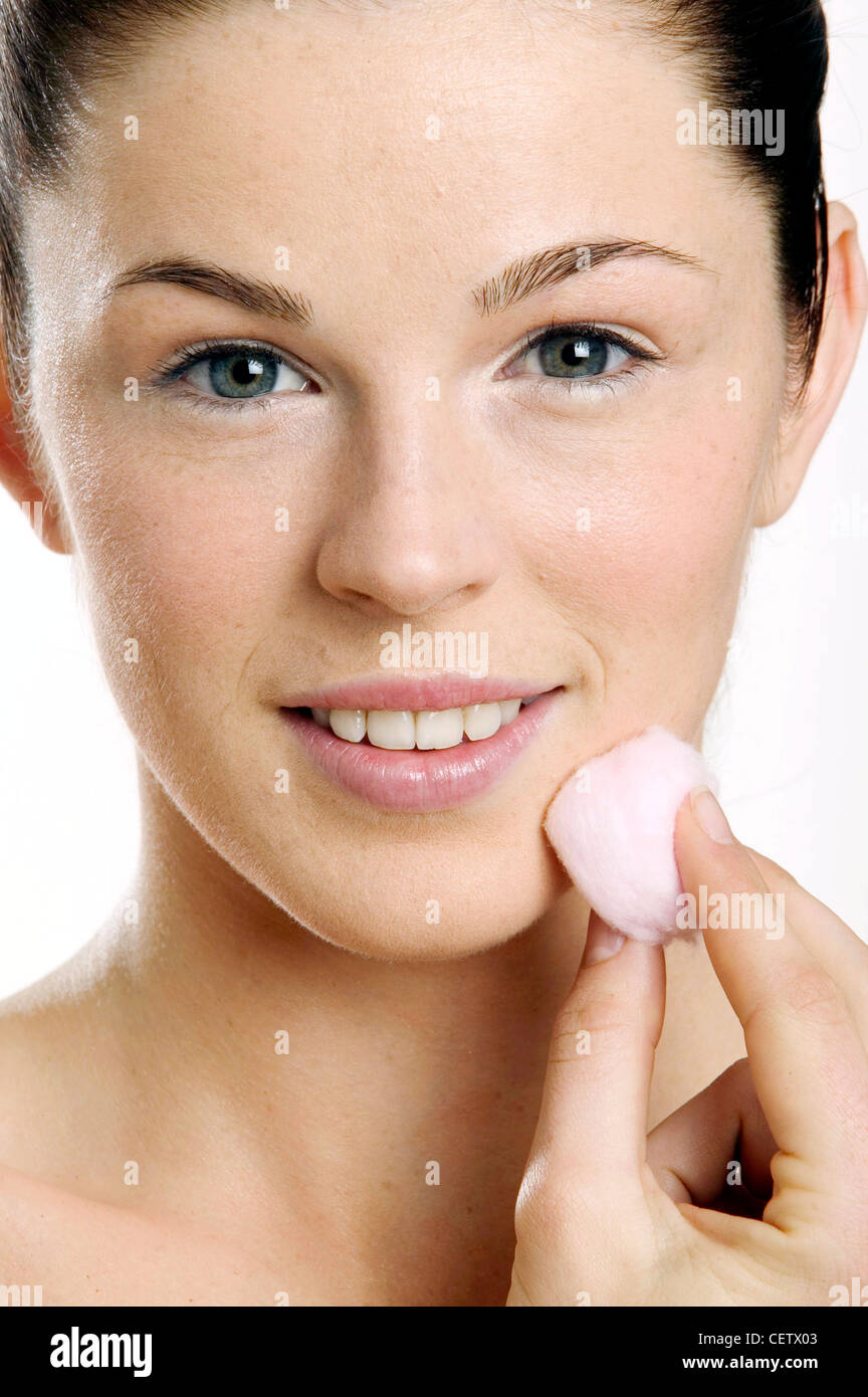 On woman skin cotton ball hi-res stock photography and images - Alamy