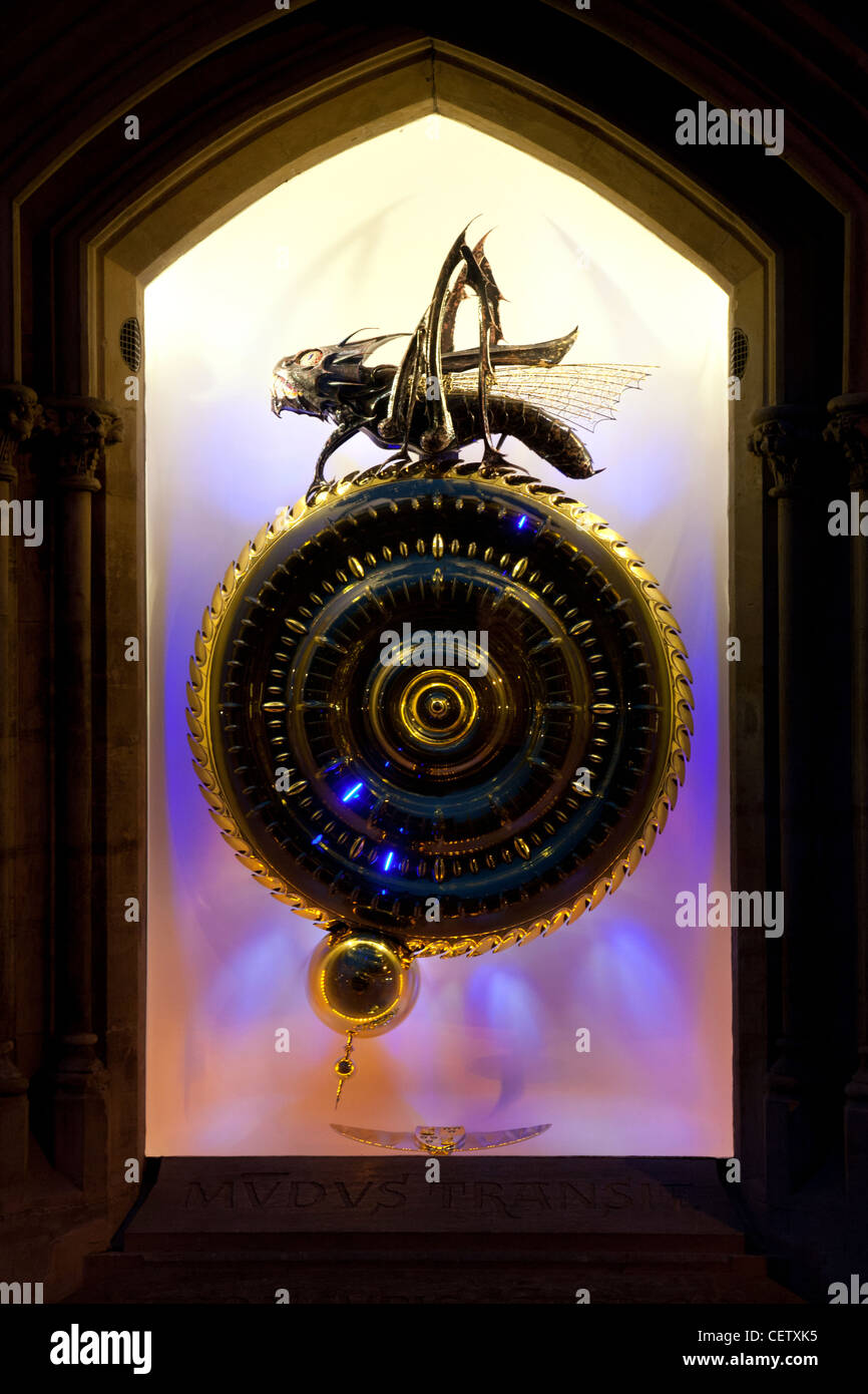 Corpus christi gold clock cambridge hi-res stock photography and images ...