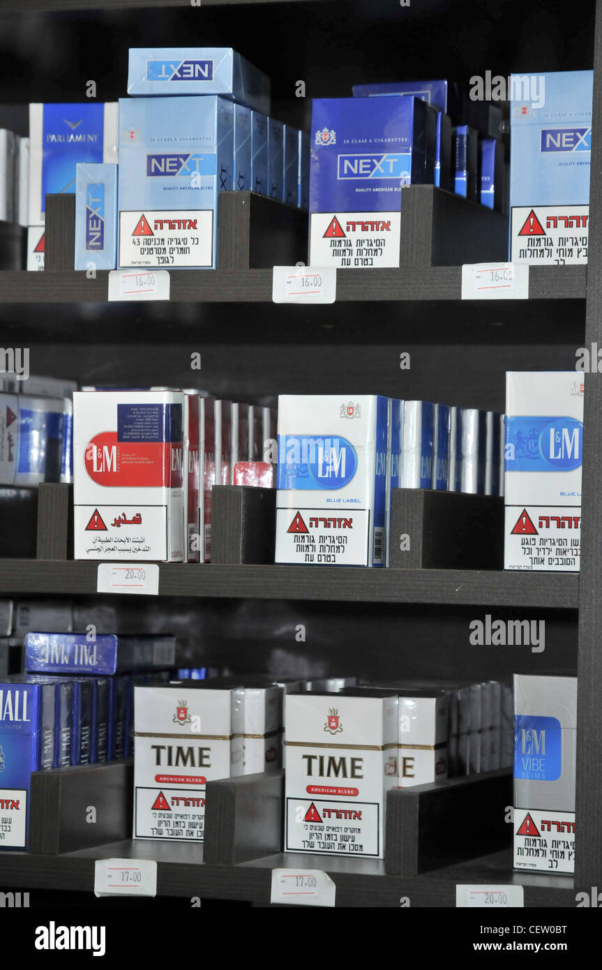 Cigarette brands hi-res stock photography and images - Alamy