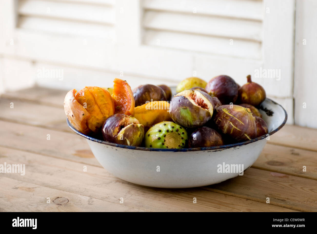 Still life of Middle Eastern summer fruit. Figs and Sabres the fruits ...