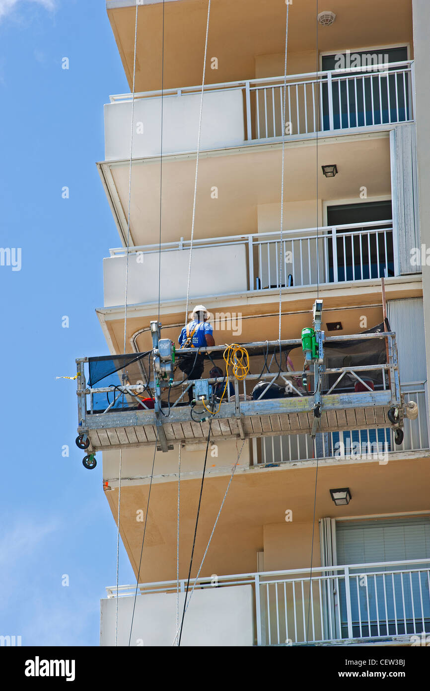 Hanging on the scaffold hi-res stock photography and images - Alamy