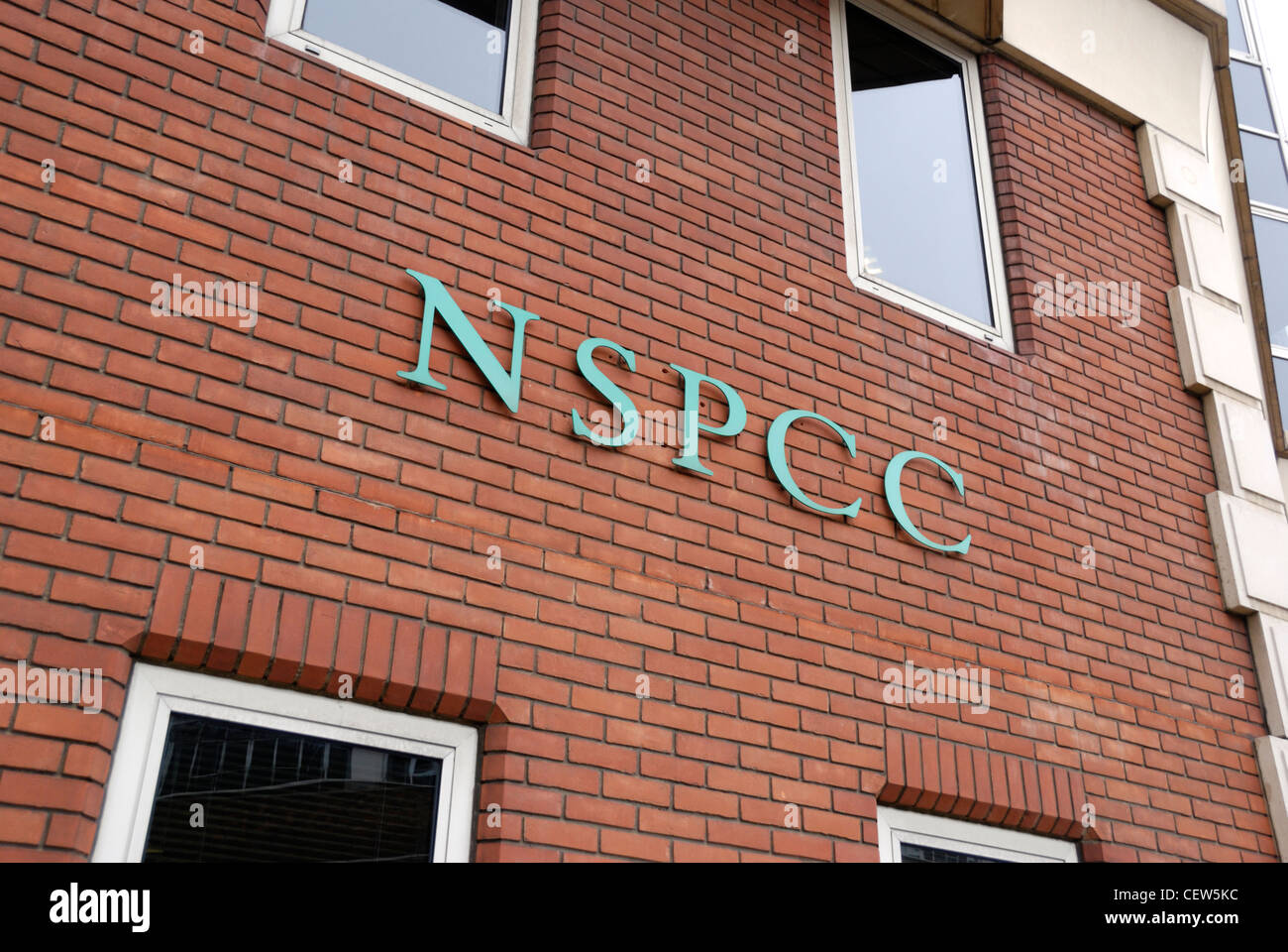 Nspcc hi-res stock photography and images - Alamy