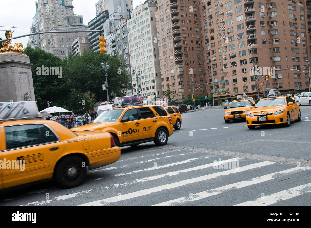 Iconic yellow cabs in New York City, USA Stock Photo - Alamy