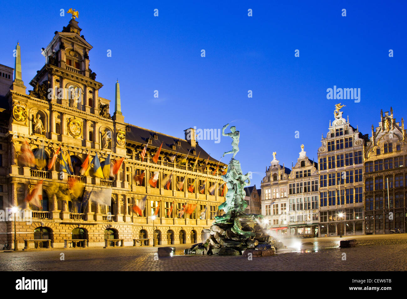 Brabo fountain, Town Hall, (Stadhuis) and medieval houses in the Grote ...
