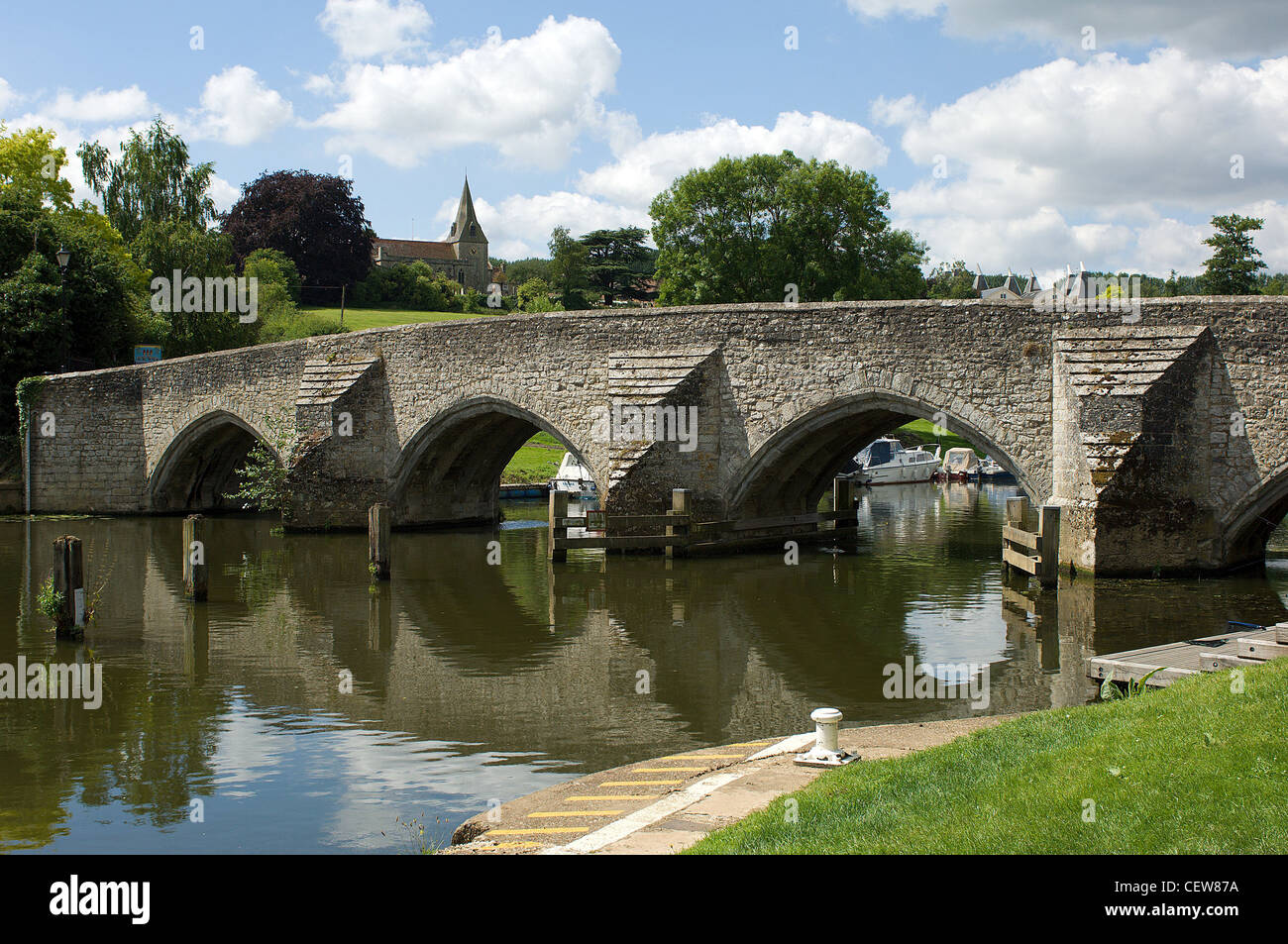 The old and very picturesque stone bridge over the River Medway at the ...
