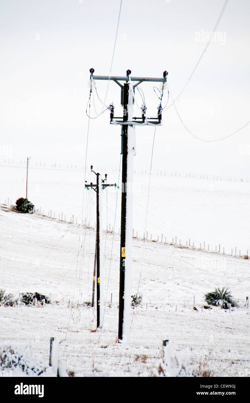 Power line repair hi-res stock photography and images - Alamy