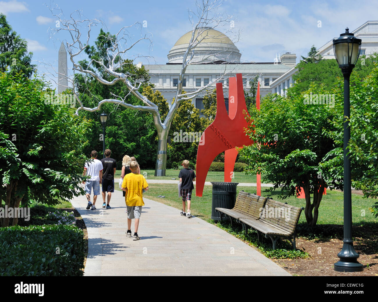 Cheval Rouge by Calder and Graft by Roxy Paine in the Smithsonian ...