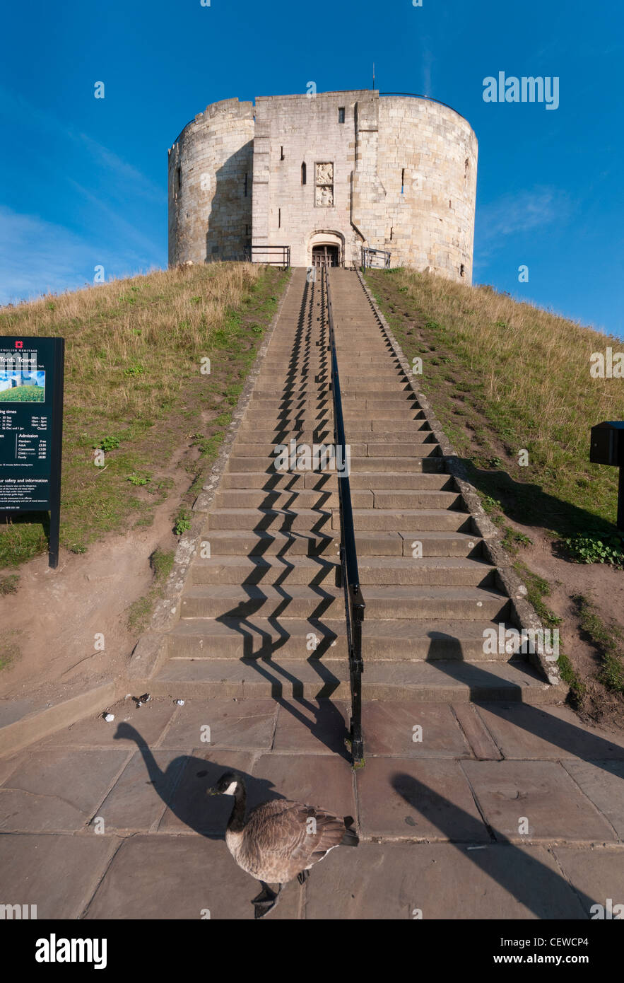 Cliffords Tower, York City centre Stock Photo - Alamy