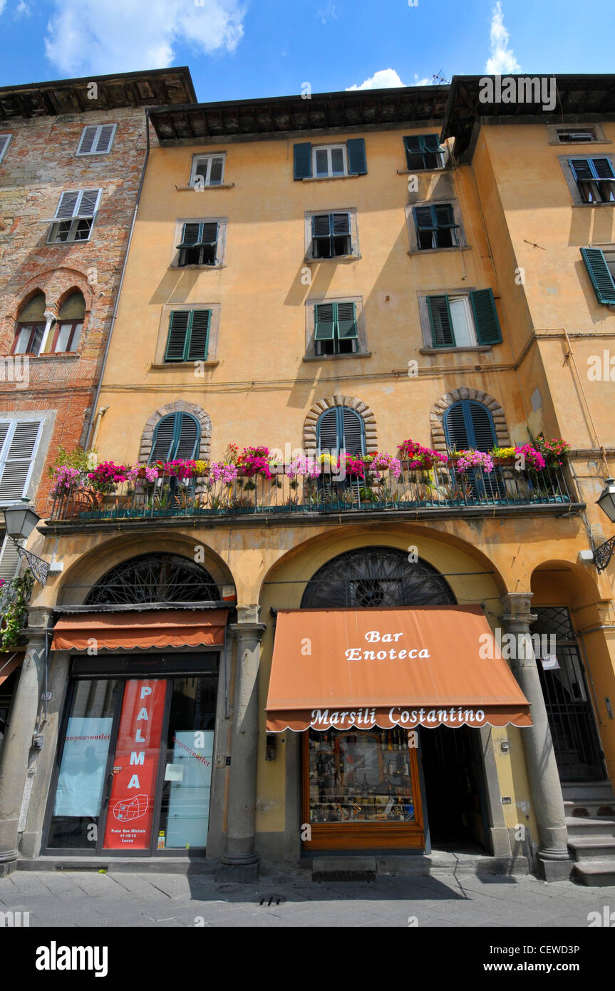 Bar Restaurant Lucca Italy Tuscany Europe Mediterranean Stock Photo - Alamy