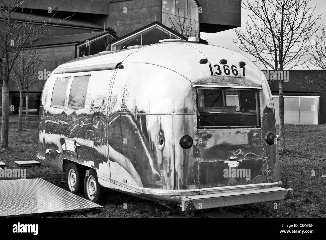 Airstream caravan hi-res stock photography and images - Alamy