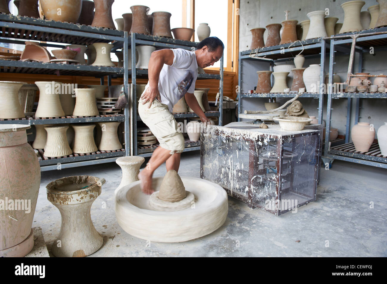 A professional pottery master at the Yingge Ceramics Museum Stock Photo ...