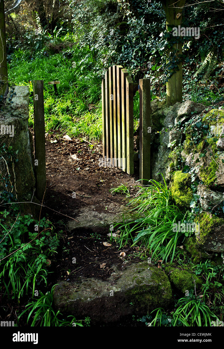 A wooden gate in the countryside Stock Photo - Alamy