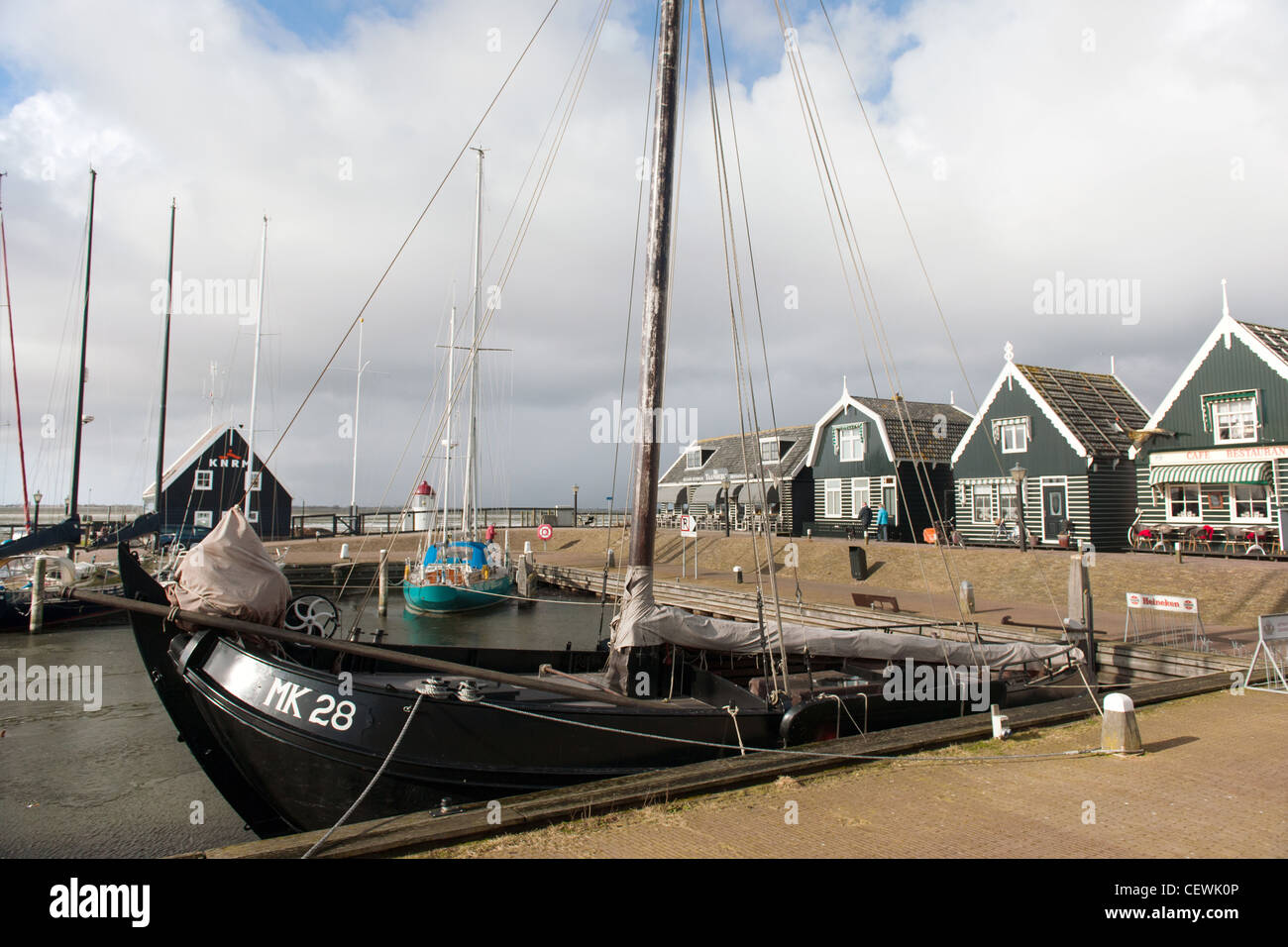 Dutch harbor hi-res stock photography and images - Alamy