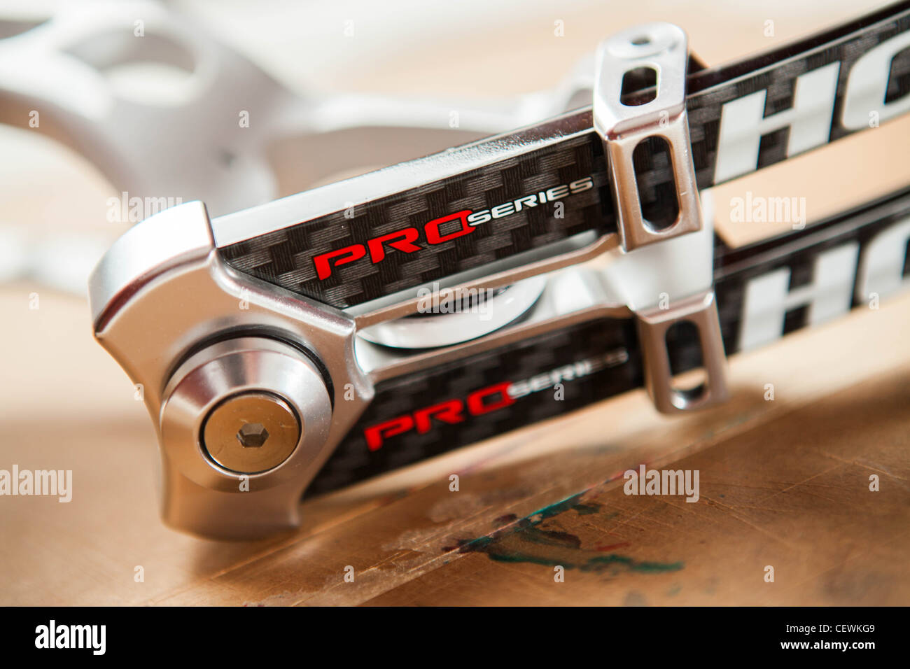 Hoyt Contender Elite compound bow in white Stock Photo - Alamy