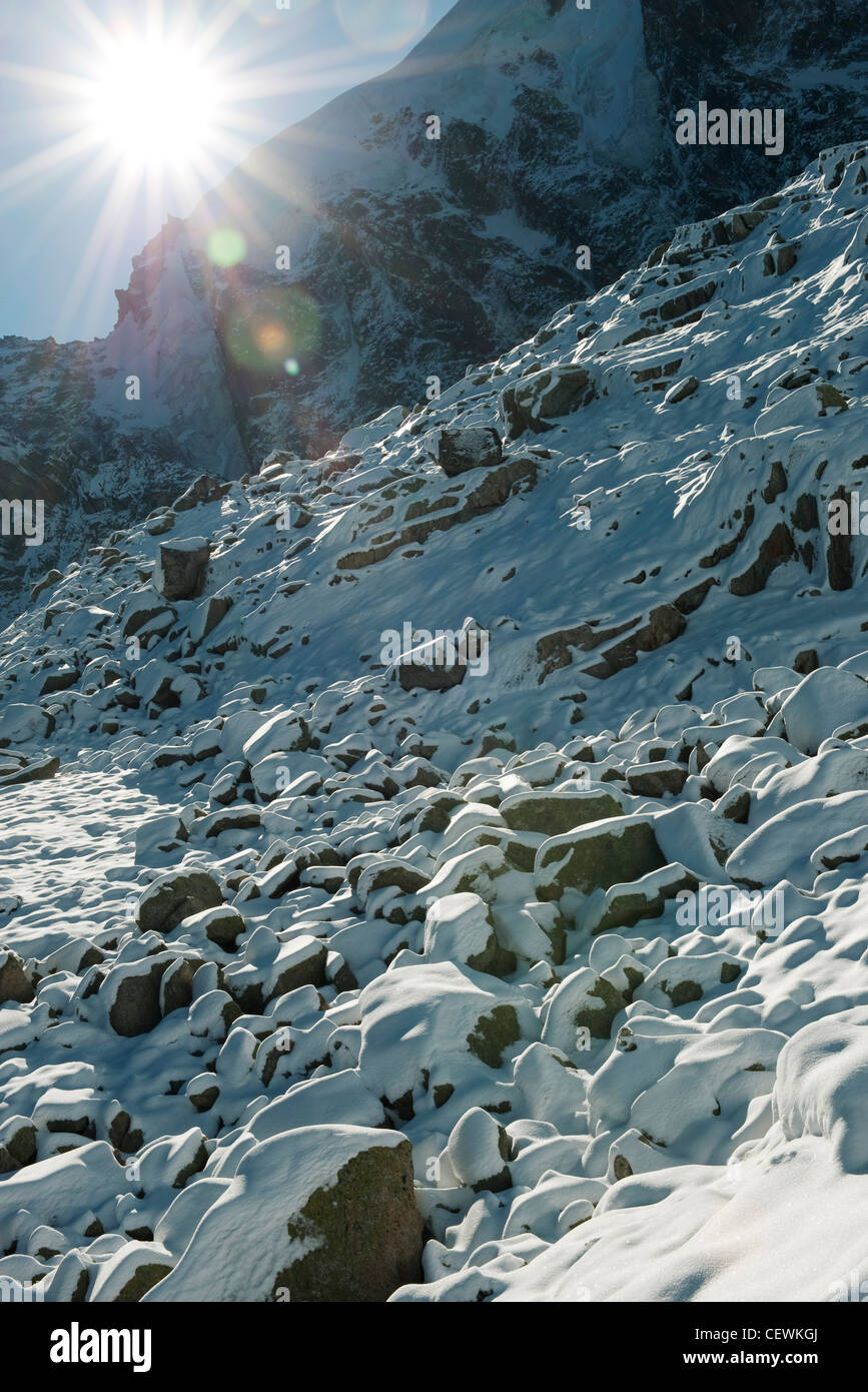 Beautiful sunshine over mountain hi-res stock photography and images ...