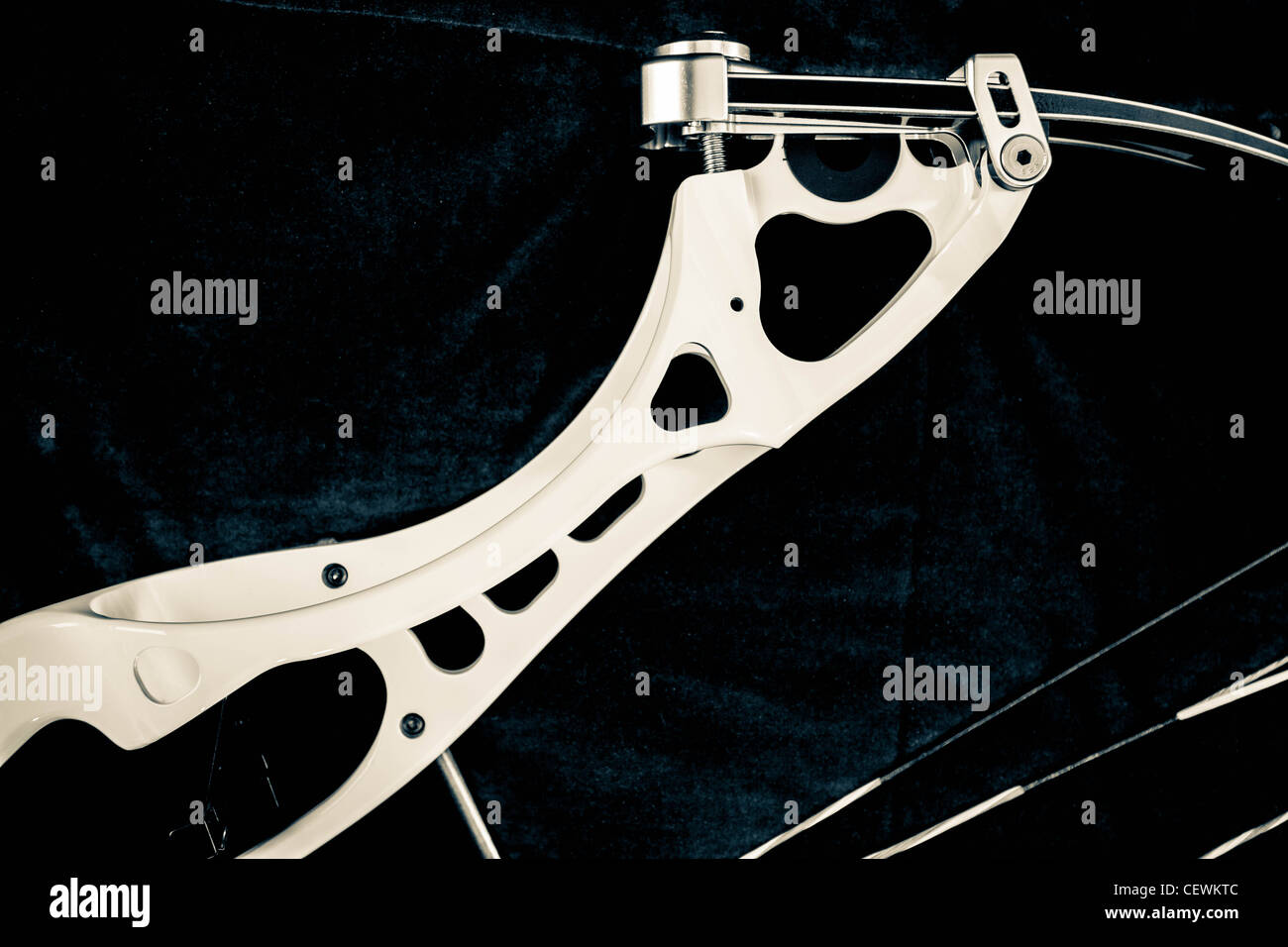 Hoyt Contender Elite compound bow in white Stock Photo - Alamy