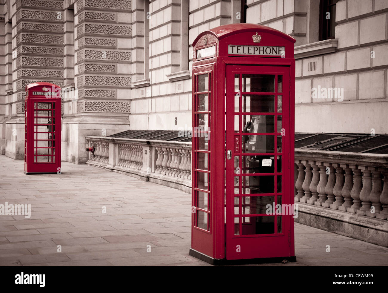 Phone box, London Stock Photo - Alamy